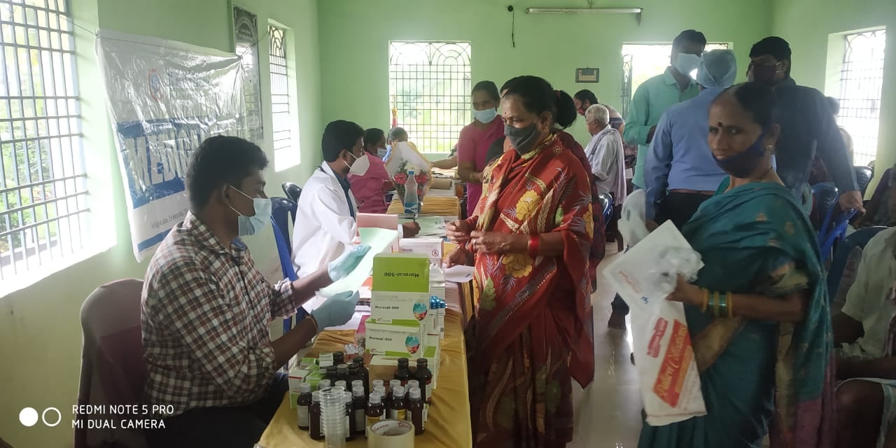 A free health check-up camp at Karravarisavaram, Undrajavaram (Mandal ...