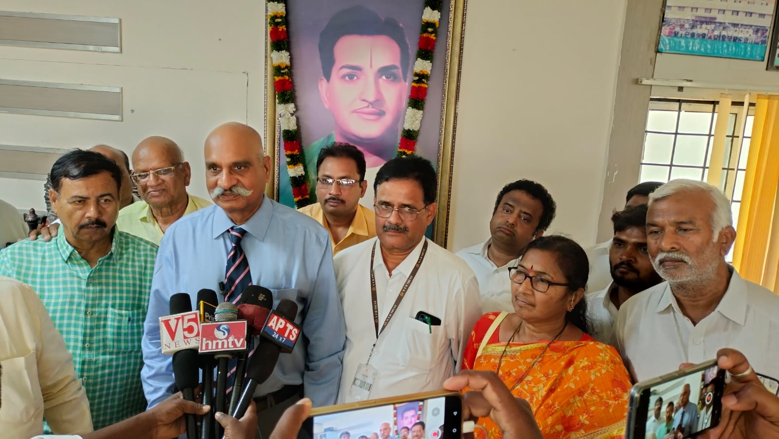 NTR Educational Institutions & NTR Alumni Association, Himayathnagar ...